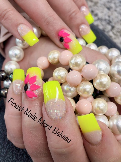 Finest Nails Mont Belvieu - Best Nail Salon in Mont Belvieu